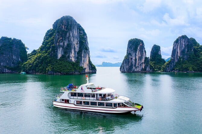 Best Halong Bay Full-Day Trip, All inclusive,cave,kayak,transfer - Who Will Appreciate This Tour?
