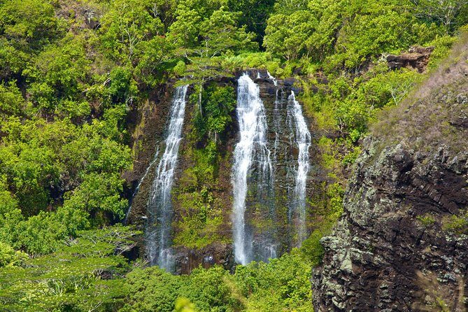 Best Kauai Northeast, Fern Grotto River Cruise & Lighthouse Tour - The Coastal Gems: Beaches and Towns