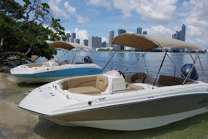 Best Miami self-driving boat rental! - An In-Depth Look at the Miami Self-Driving Boat Rental