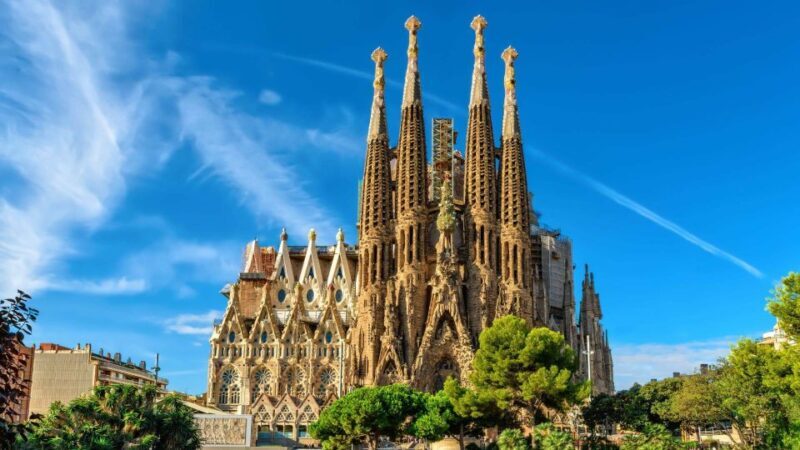 Best of Barcelona & Gaudi's Sagrada Familia w/ Hotel Pickup - Key Points