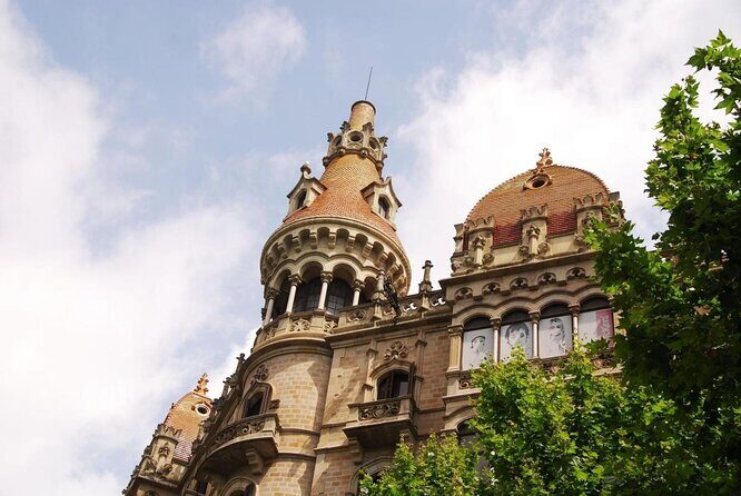 Best of Barcelona Highlights Bike Tour in Small-Group or Private tour - Introduction