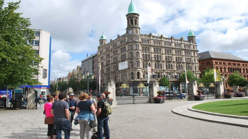Best of Belfast Walking Tour - A Deep Dive into the Belfast Walking Tour Experience