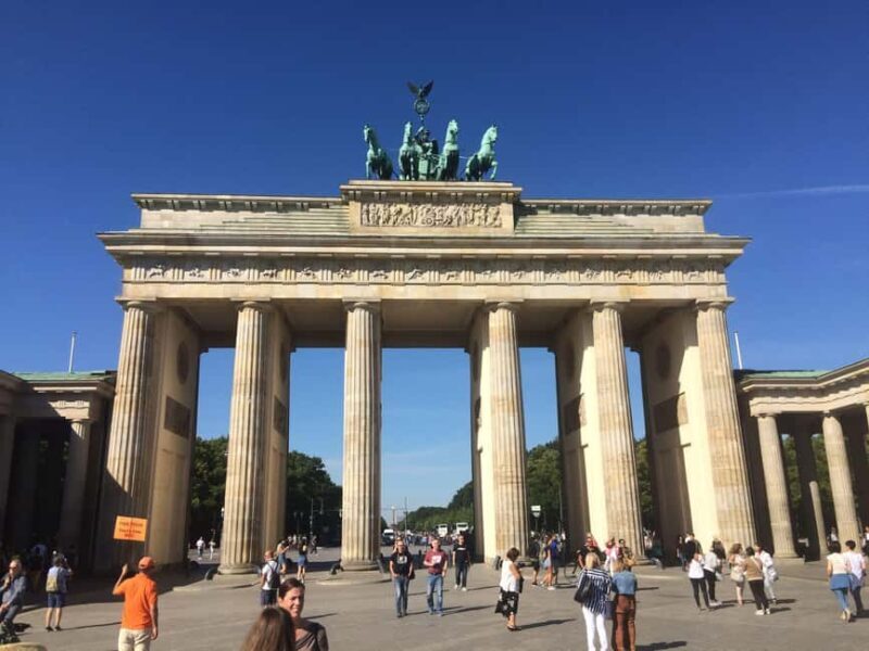 Best of Berlin Private Walk Tour with a Professional Guide - A Walking Tour That Brings Berlin’s Past and Present to Life