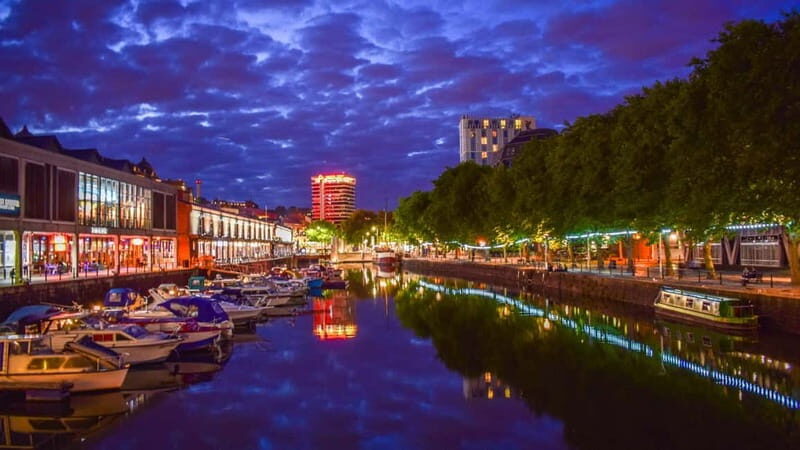 Best of Bristol: Private Walking Tour with a Local - A Walk Through Bristol’s Neighborhoods: What to Expect