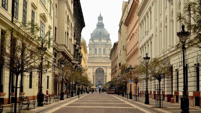 Best of Budapest: Private Walking Tour with a Local - Authentic Experiences You Can Expect