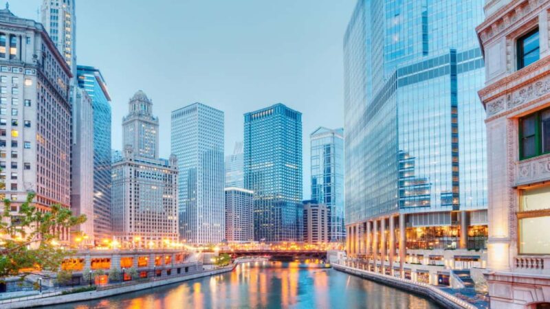 Best of Chicago: Private Walking Tour with a Local - Key Points