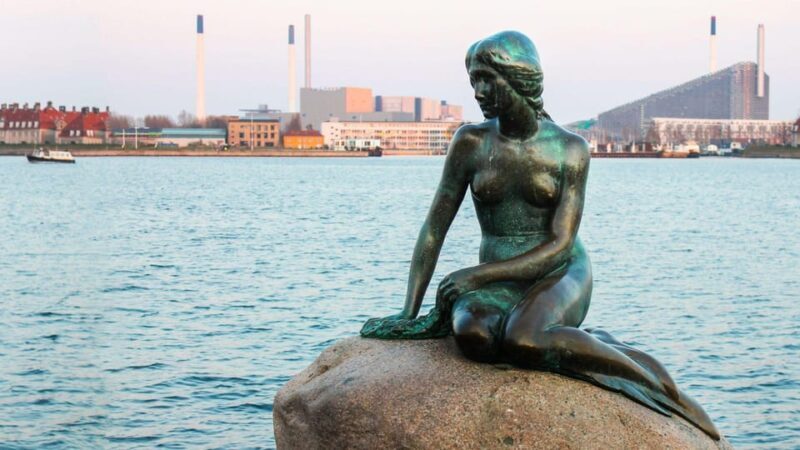 Best of Copenhagen: Private Walking Tour with a Local - Key Points