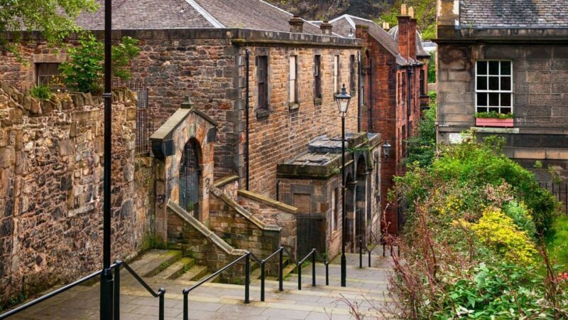 Best of Edinburgh: Private Walking Tour with a Local - FAQ