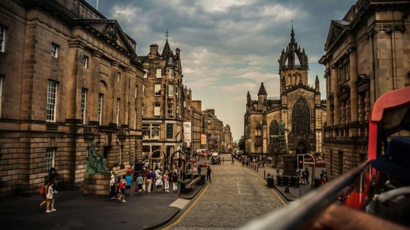 Best of Edinburgh Walking Tour-3 Hours, Small Group max 10 - Why Choose the Best of Edinburgh Walking Tour?
