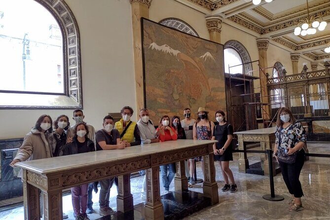 Best of Historic Center Tour for First Time Travelers - Catedral Metropolitana: The Heart of Religious Mexico