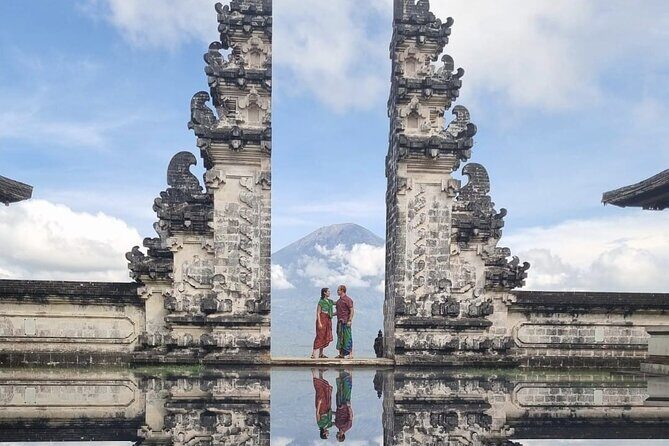 Best of Instagram Tour: Gate of Heaven, Tirta Gangga, Bali Swing - A Deep Dive into the Experience