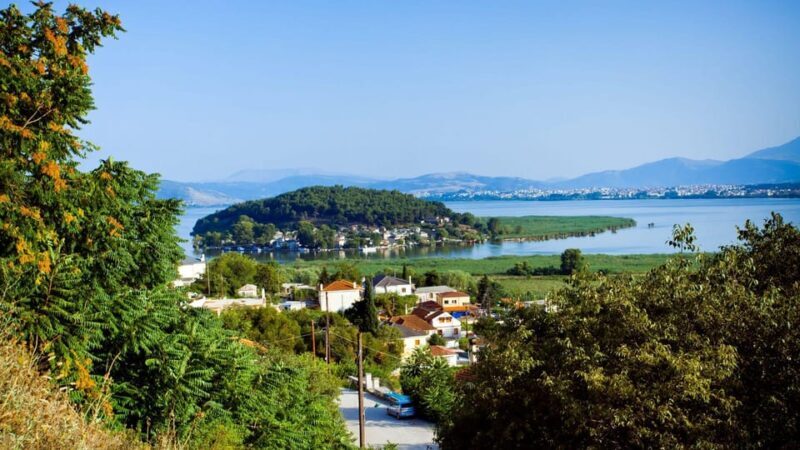 Best of Ioánnina: Private Walking Tour with a Local - The Itinerary in Detail