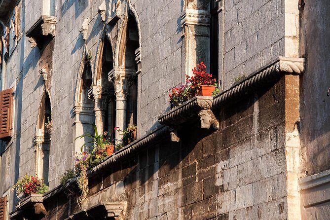 Best of ISTRIA: Amphitheater PULA + ROVINJ + HUM Tour - Who Is This Tour Best For?