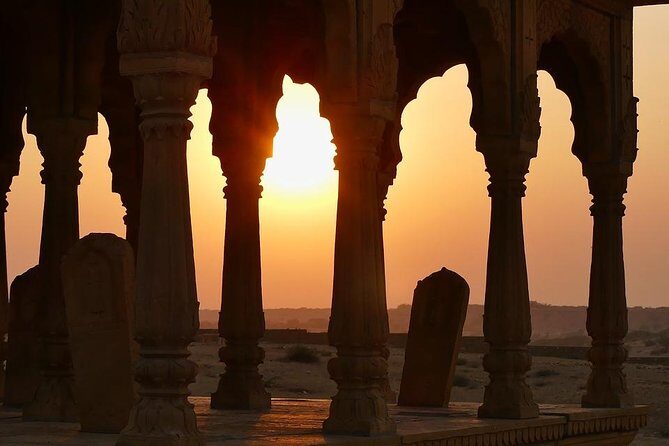 Best of Jaisalmer: Day tour of Fort, havelis and Sunset at Lake - Exploring Jaisalmer’s Architectural Marvels