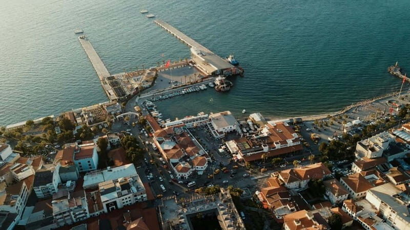 Best of Kuadas: Private Walking Tour with a Local - Key Points