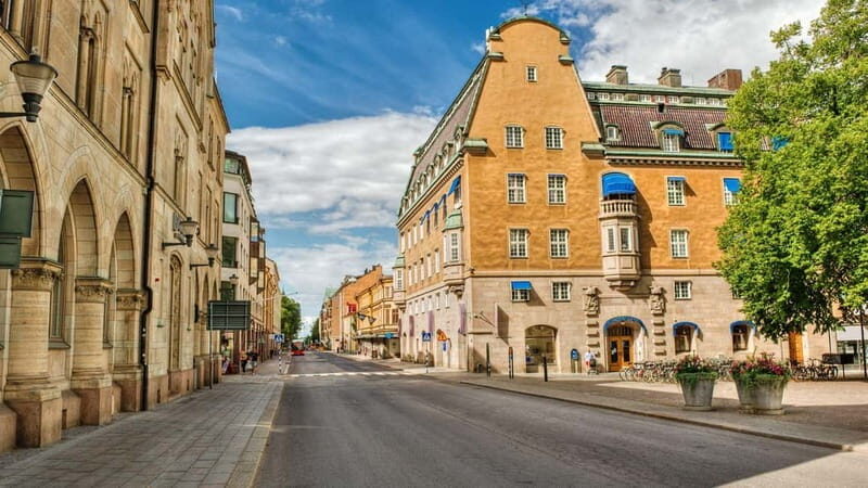 Best of Linköping: Private Walking Tour with a Local - Key Points