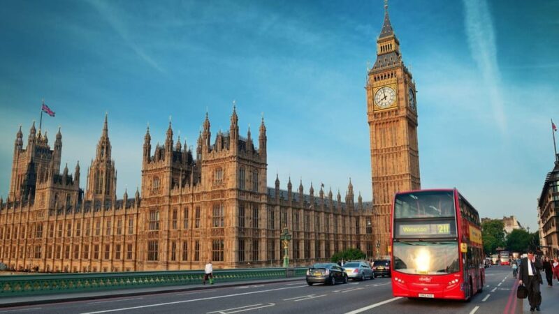Best of London: Private Walking Tour with Local - Exploring the Heart of London: What to Expect