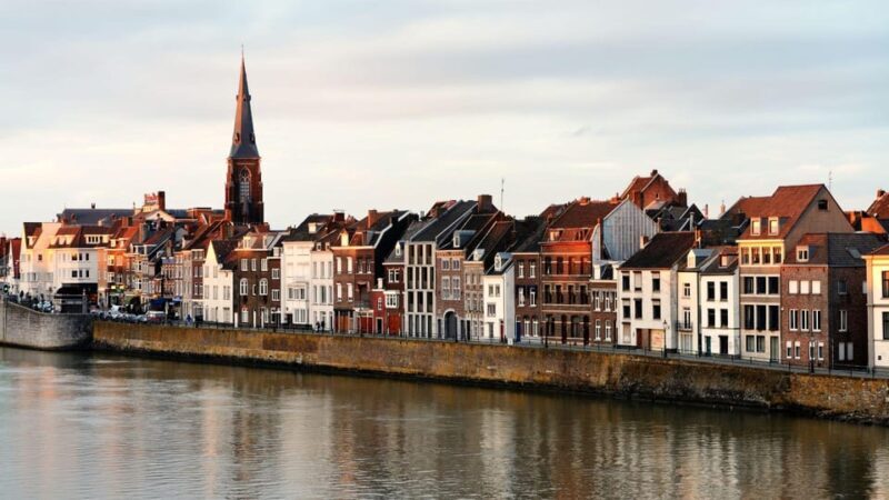 Best of Maastricht: Private Walking Tour with a Local - A Typical Day on Your Maastricht Tour
