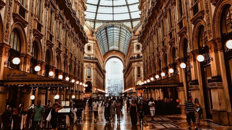 Best of Milan: Private Walking Tour with a Local - Key Points