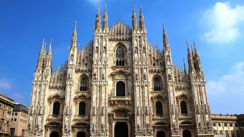 Best of Milan: Private Walking Tour with a Local - Exploring Milan’s Heart: An In-Depth Look