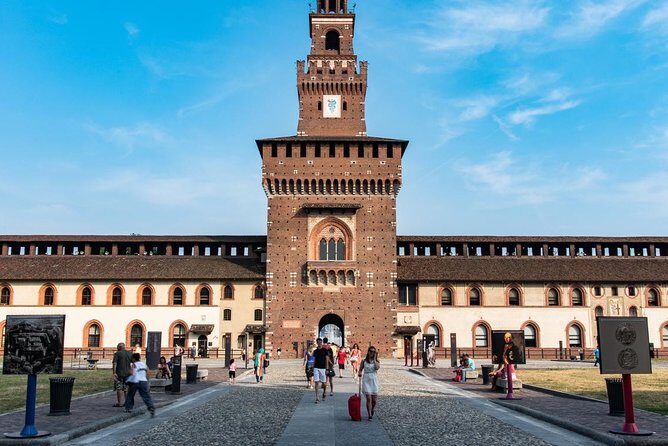 Best of Milan Small-group Walking Tour with Duomo visit - Key Points