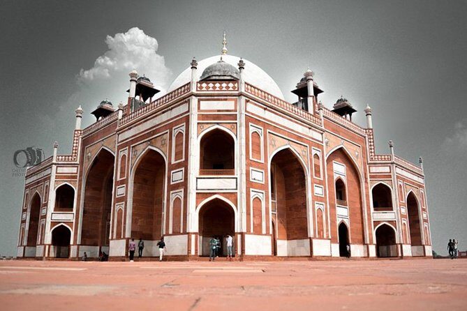 Best of New Delhi City Tour with Local Experience - Exploring Delhi’s Highlights in a Day