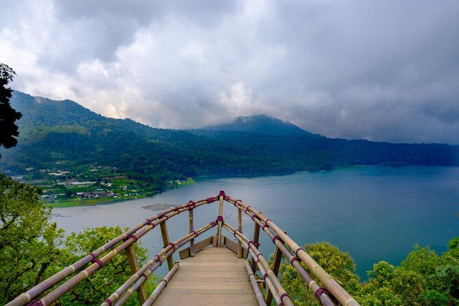 Best of North Bali: Banyumala Waterfall, Handara Gate and Temple - The Sum Up