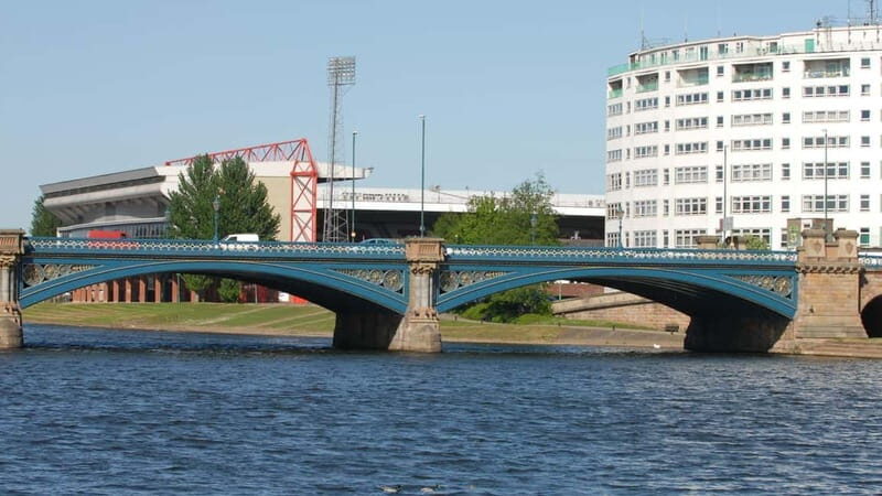 Best of Nottingham: Private Walking Tour with a Local - Practicalities and Value: What You Need to Know