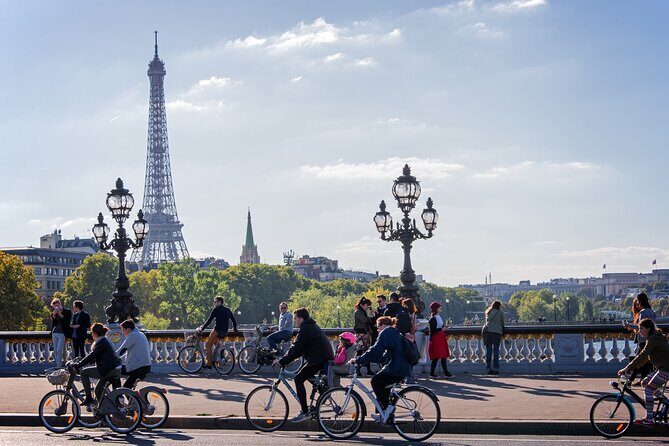 Best of Paris by Bike with a Local - Exploring Paris on Two Wheels: A Review of the Best of Paris by Bike with a Local