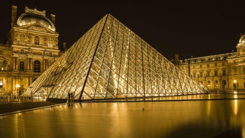 Best of Paris: Private Walking Tour with Local - The Sum Up
