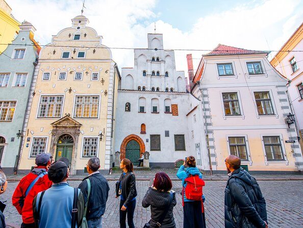 Best of Riga Walking Tour - Highlights and Hidden Gems - Exploring Riga’s Architectural Marvels: The Art Nouveau District