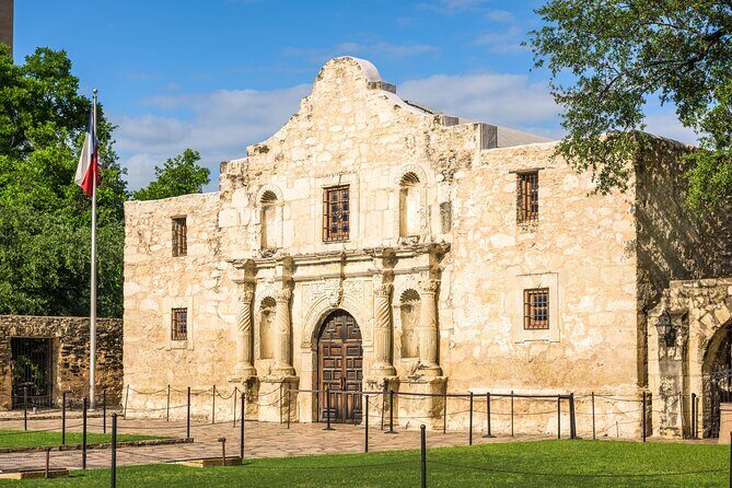 Best of San Antonio Small Group Tour from Austin w/Riverwalk Boat - Who Is This Tour Best For?