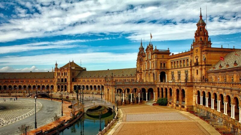 Best of Seville: Private Walking Tour with Local - The Logistics: What to Expect