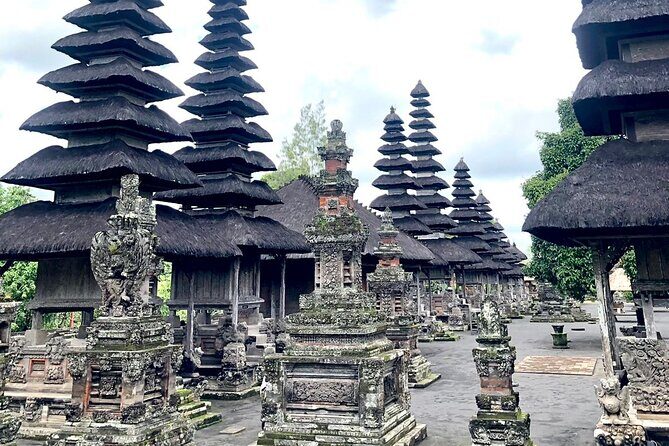 Best Of Ubud And Tanah Lot Temple Private Guide Tour - What Makes This Tour Special: A Closer Look