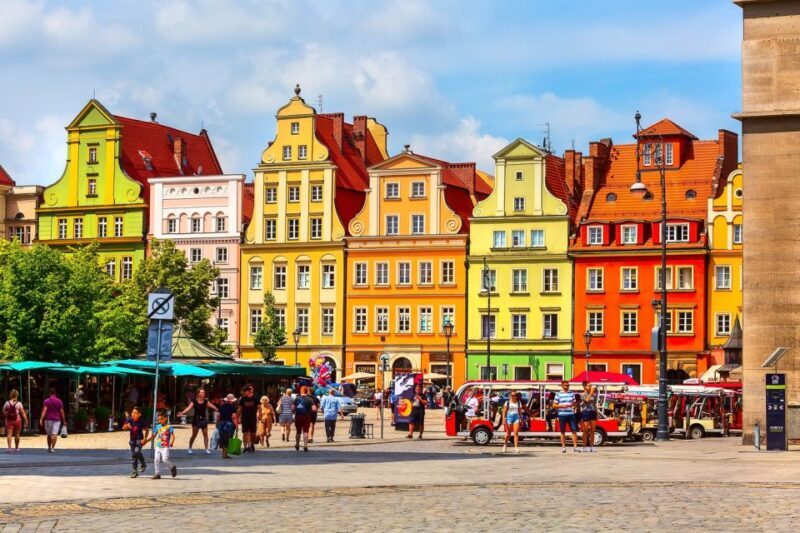 Best of Wroclaw 3-Hour History and Culture Walking Tour - What to Expect: A Day in the Life of a Wroclaw Tour