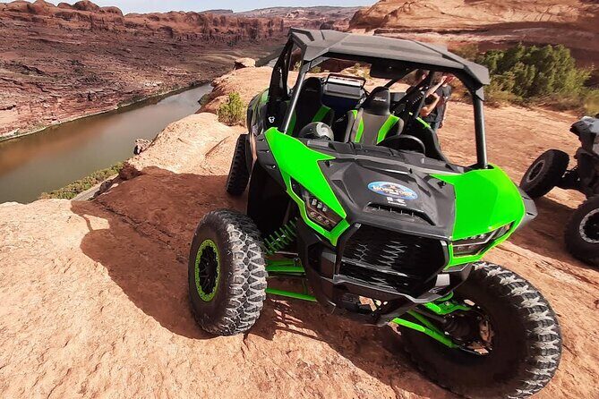 BEST! Poison Spider U-Drive 4X4 Tour in Moab +Dinosaur Tracks! - Top Highlights & What to Expect