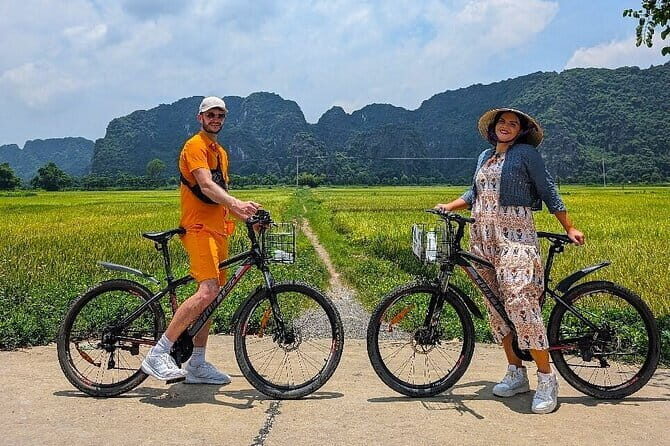 Best Private Tour Hanoi to Ninh Binh Discover Tam Coc & Hoa Lu - Exploring Ninh Binh: A Practical Guide