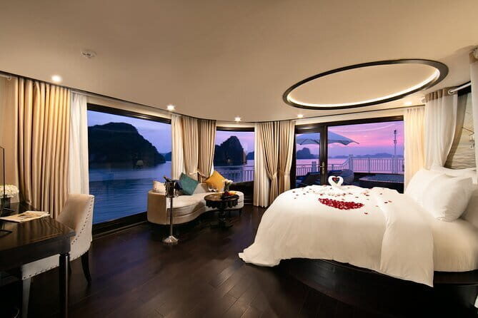 BEST SELLER - 3 Day 2 Night Halong Bay Cruise with All-Inclusive - Key Points