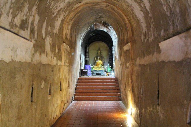 Best seller!! Amazing Night tour, Doi Suthep + Wat umong - Top Must visit! - Authenticity and Impact