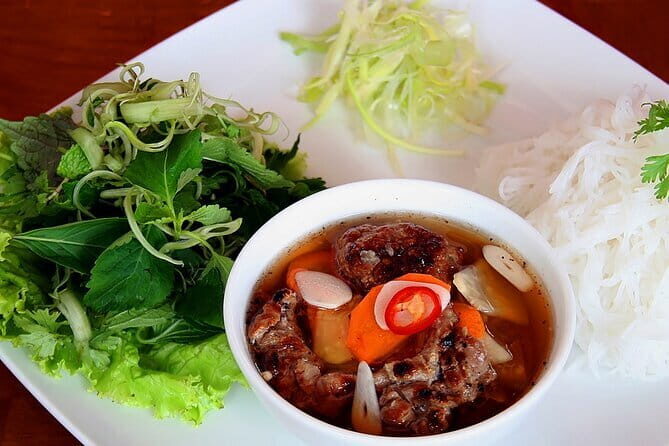 Best Seller Hanoi Street Food Tour with Train Street Visit - An In-Depth Look at the Hanoi Street Food Tour