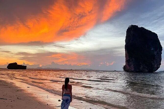 Best Seller Phi Phi Islands Sunset Tour with Snorkeling & Lunch - The Itinerary: What You Can Expect