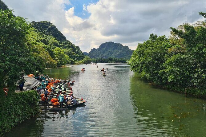 (Best Selling) Full-Day Ninh Binh Highlights Tour from Hanoi - FAQ