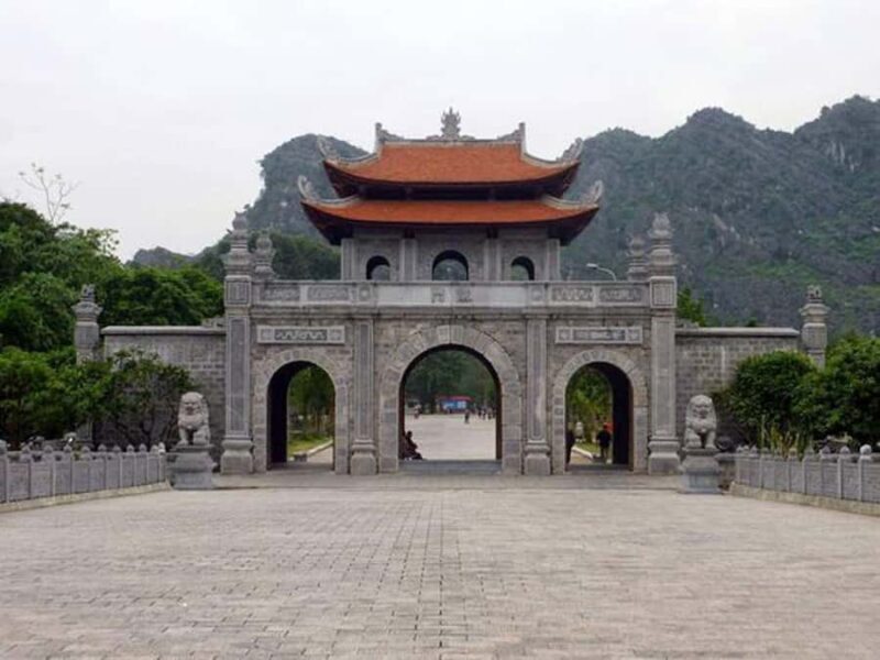 BEST SELLING TOUR Hoa Lu, Tam Coc/Trang An Eco, Mua Cave - Who Should Consider This Tour?