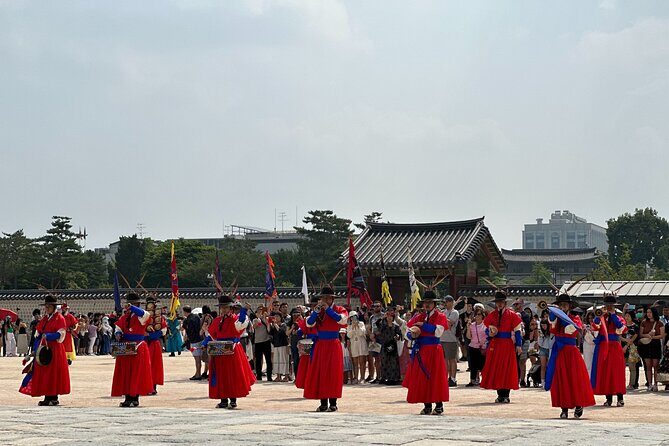 Best Things to Do - Half Day Seoul Trip (Seoul Palace & Temple) - Authentic Experiences & Tips