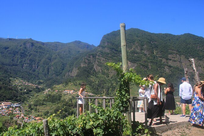 Bestselling Wine Tour, Tasting Experience & Skywalk 4x4 Adventure - Key Points