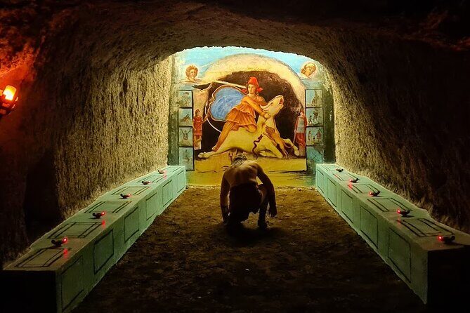 Between catacombs and ancient quarries, in the largest underground of Rome - FAQs