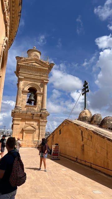Between Creations and Miracles: Handicrafts and the Basilica of Mosta TOUR IN PORTUGUESE - An introduction to Malta’s artistic and spiritual heritage