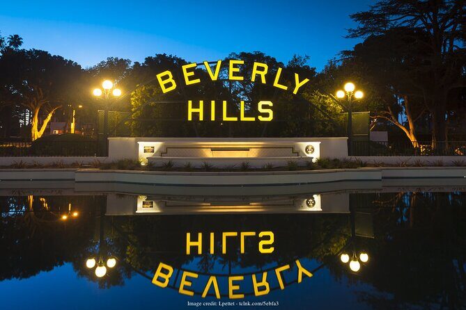 Beverly Hills & Rodeo Drive: Private 2-hour Walking Tour - Exploring Beverly Hills & Rodeo Drive: What You Need to Know