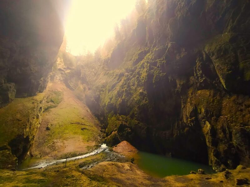 Beyond Brno: Best of Czech Caves - Full-Day Hiking Tour - An Introduction to the Moravian Karst Adventure