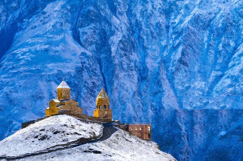 Beyond Tbilisi: Explore the Ananuri, Gudauri & Kazbegi - Ananuri: A Fortress with a View
